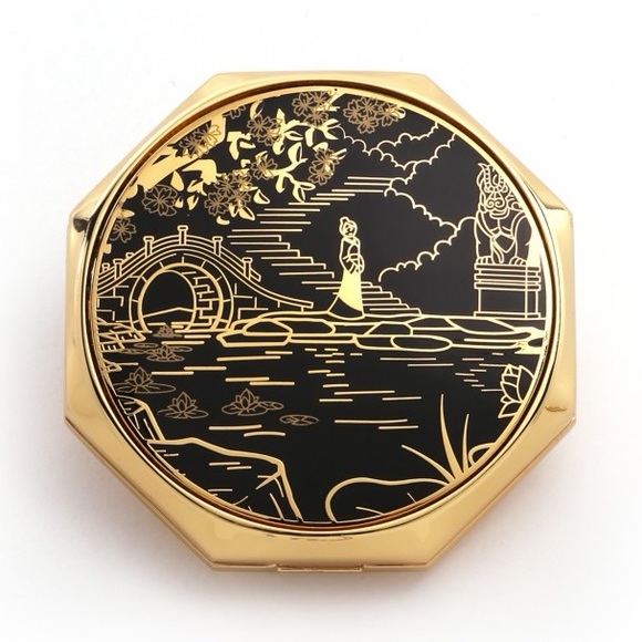 Besame | Makeup | Besame Mulan Disney Princess Refillable Compact ...
